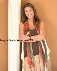 Donna Marie Merritt – Stairwell Books