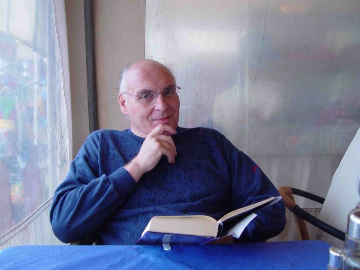 Alan Gillott – Stairwell Books