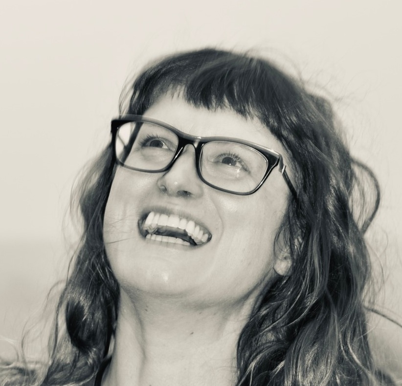 Elisabeth Kelly – Stairwell Books